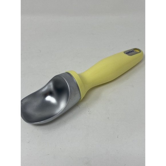 Zyliss | Kitchen | Zyliss Ice Cream Scoop Ergonomic Weighted Metal ...